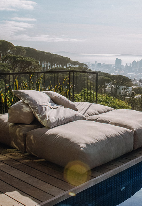 Outdoor Sofas & Lounge Furniture – Comfort Meets Durability | vetsak®