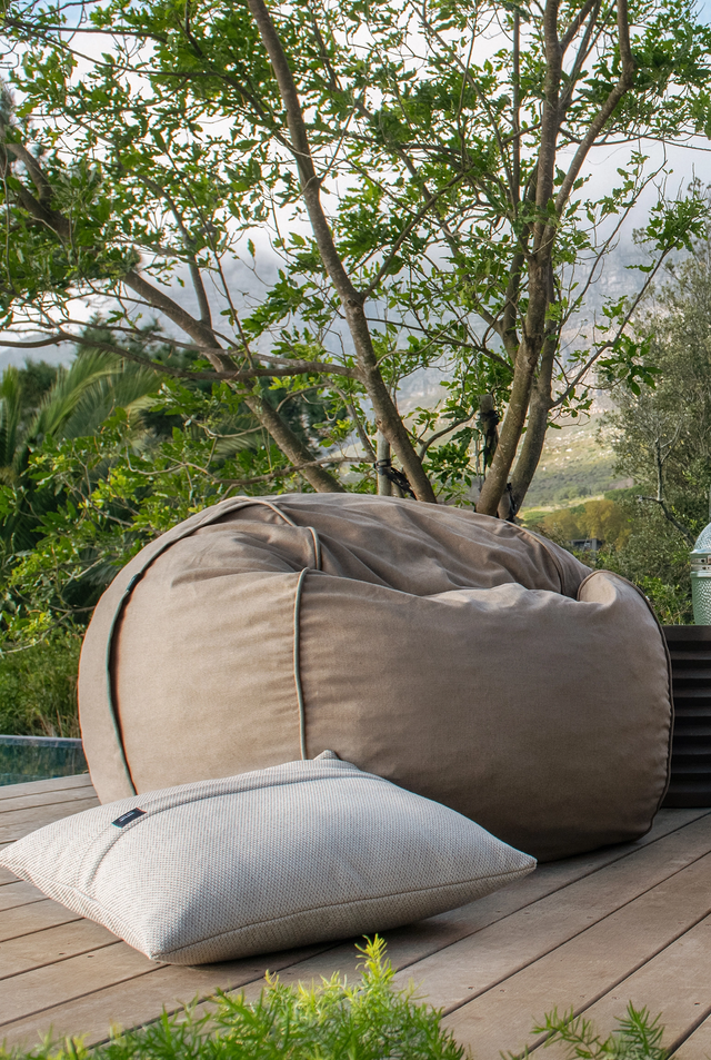 Modern Beanbags for Every Space & Ultimate Comfort | vetsak®